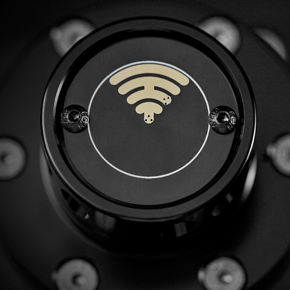 Alpha Mini (Simagic) – Race Anywhere